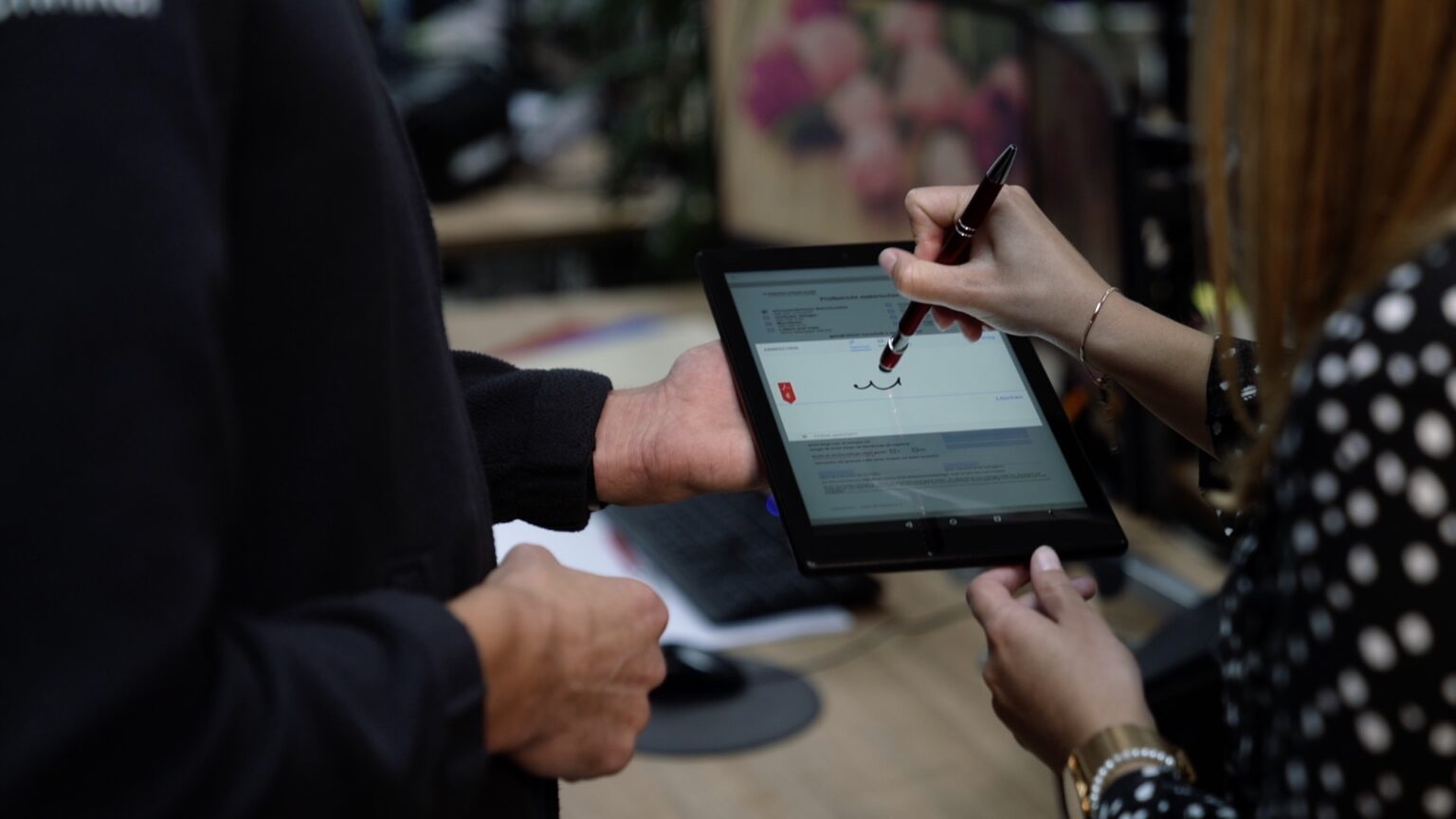 DGUV V3 Ihr Prüfservice E+Service+Check GmbH